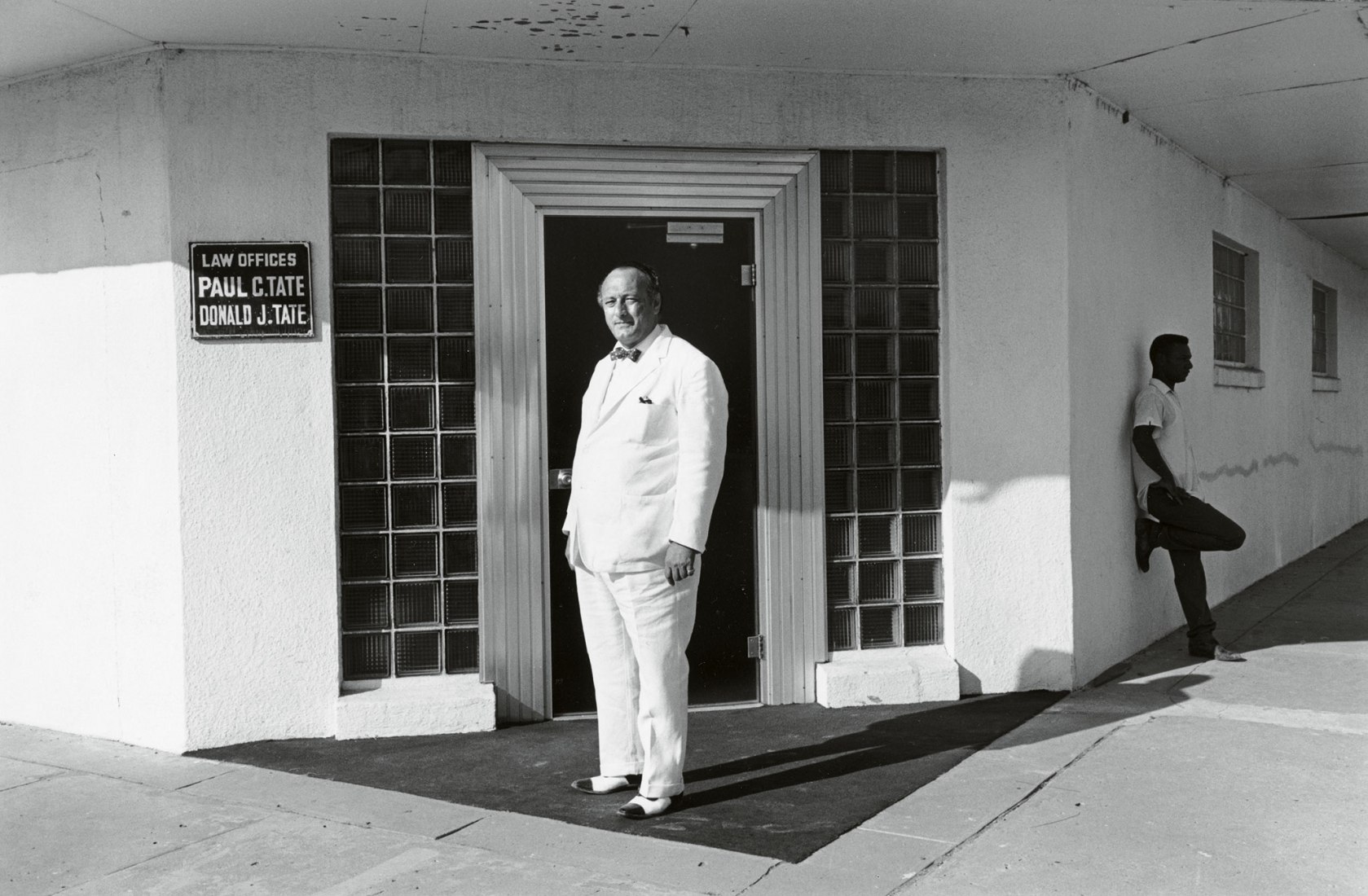 Lee Friedlander: A Perfect Framing of American Everyday Life | The ...