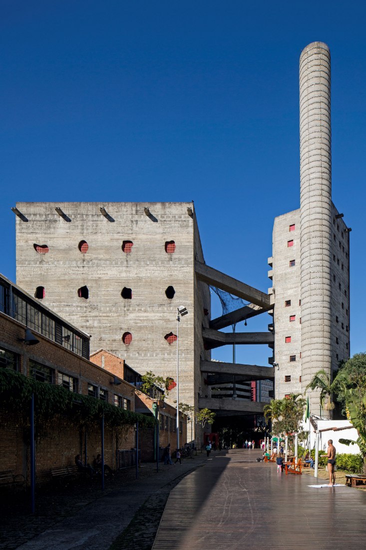 Architecture as a tool for social transformation. Lina Bo Bardi, Venice ...