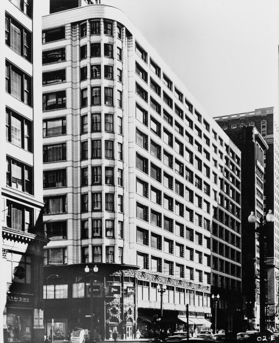 Louis Sullivan and Chicago school: Carson, Pirie, Scott and Company ...