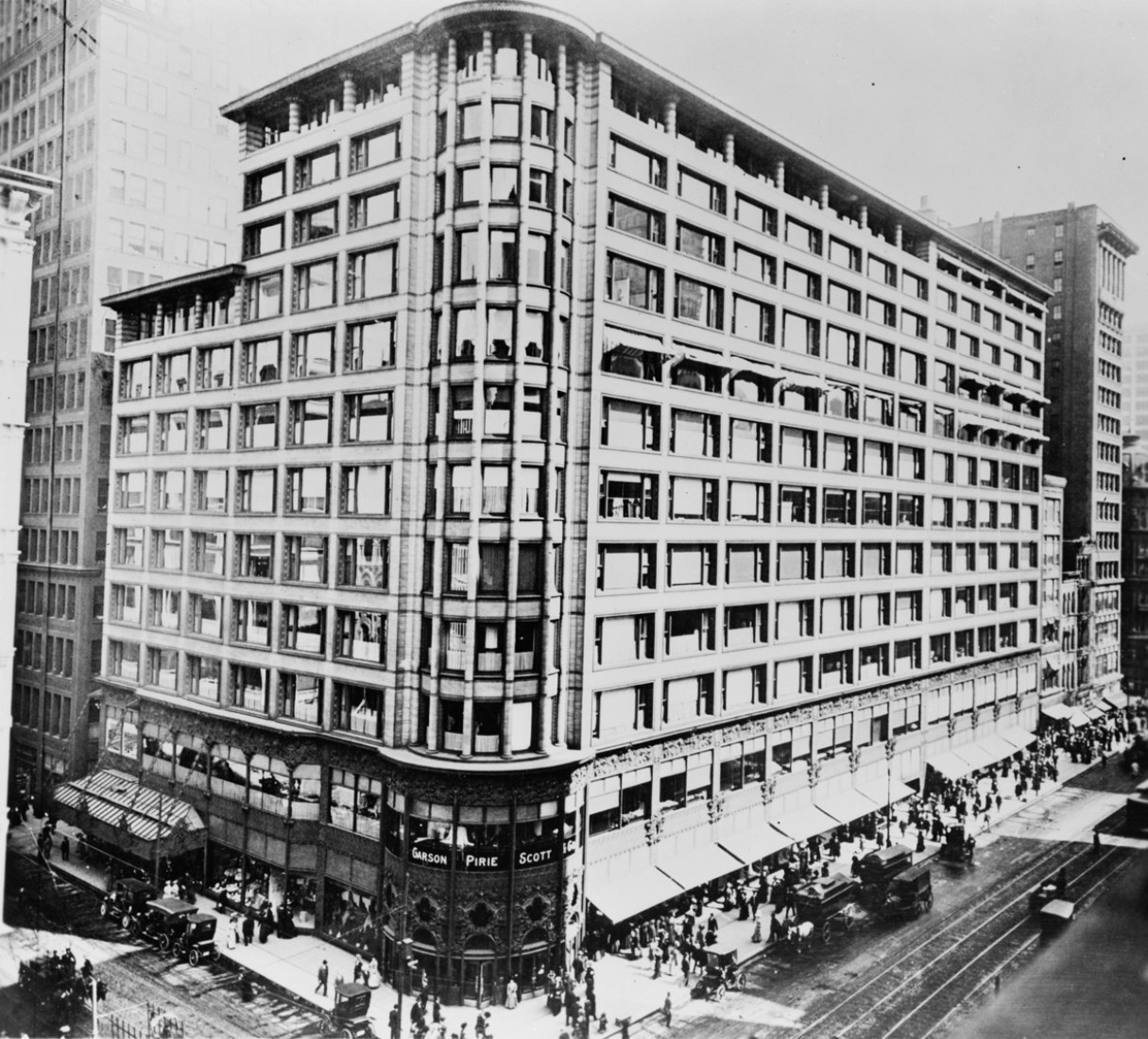 Louis Sullivan and Chicago school: Carson, Pirie, Scott and Company ...