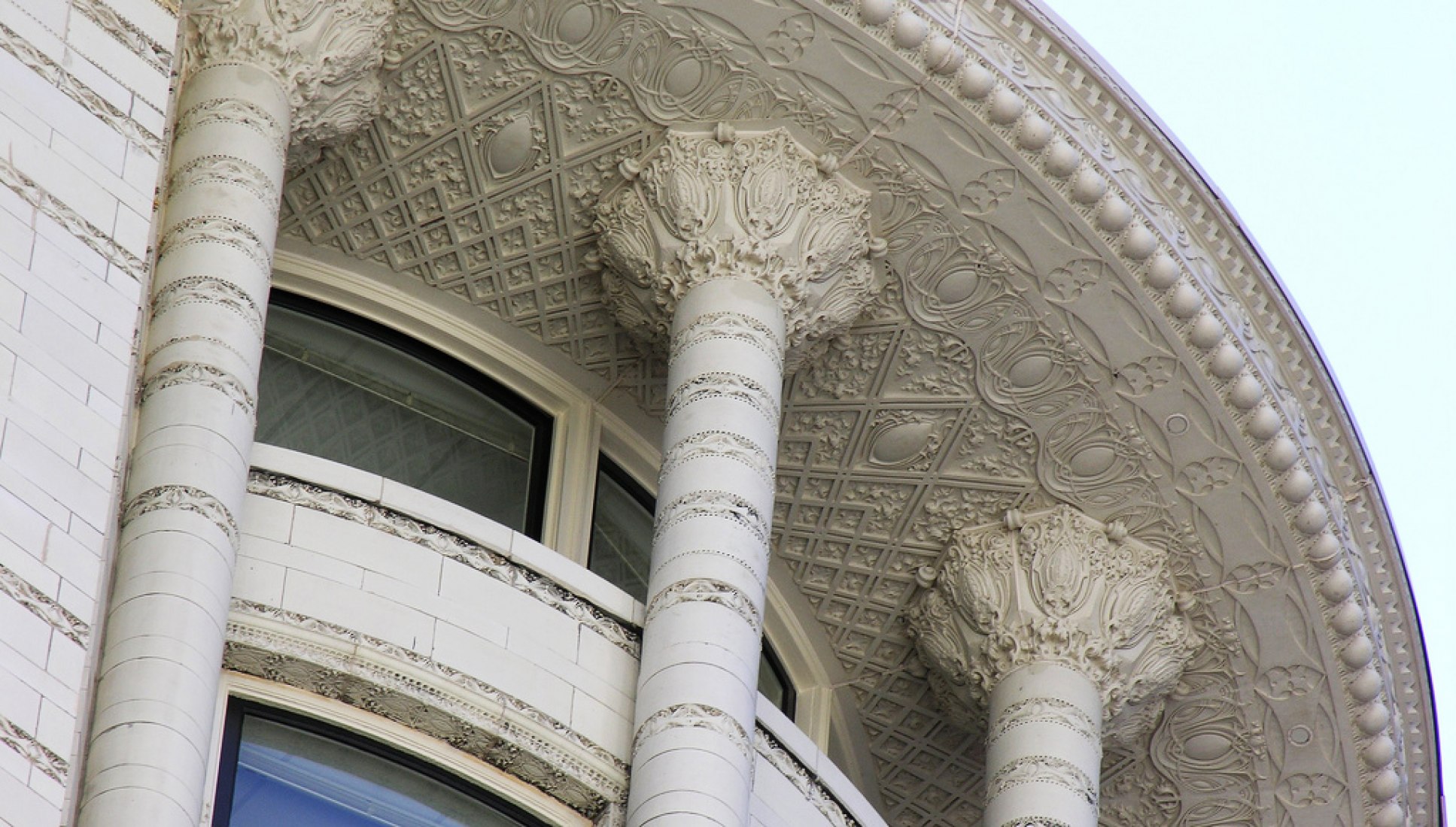Louis Sullivan and Chicago school: Carson, Pirie, Scott and Company ...