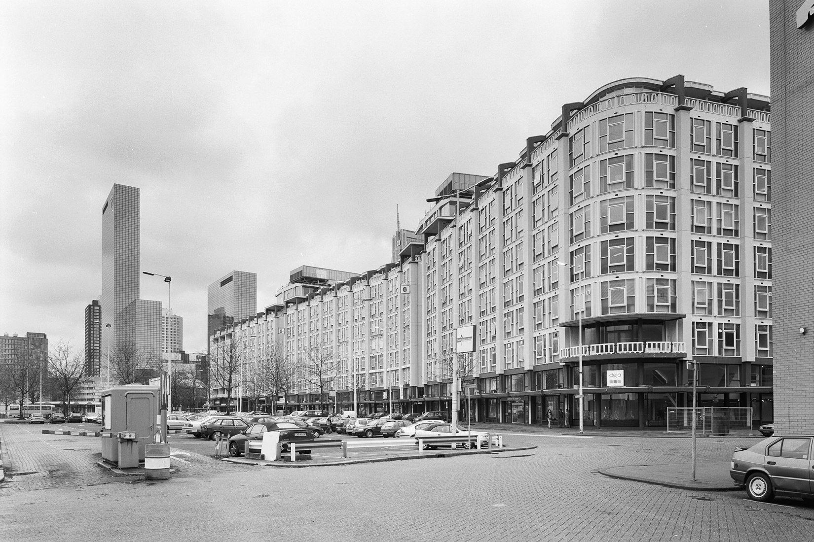 Postwar reconstruction icon. Groot Handelsgebouw by Huig Maaskant and ...
