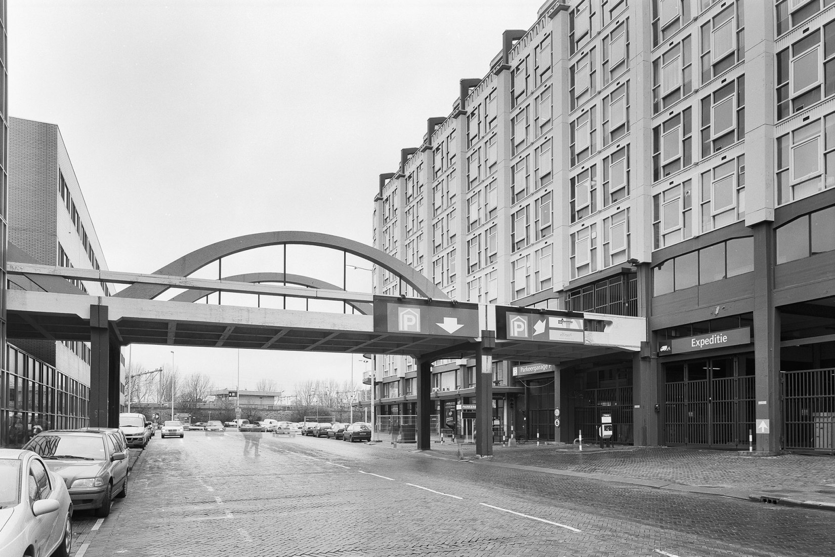 Postwar reconstruction icon. Groot Handelsgebouw by Huig Maaskant and ...