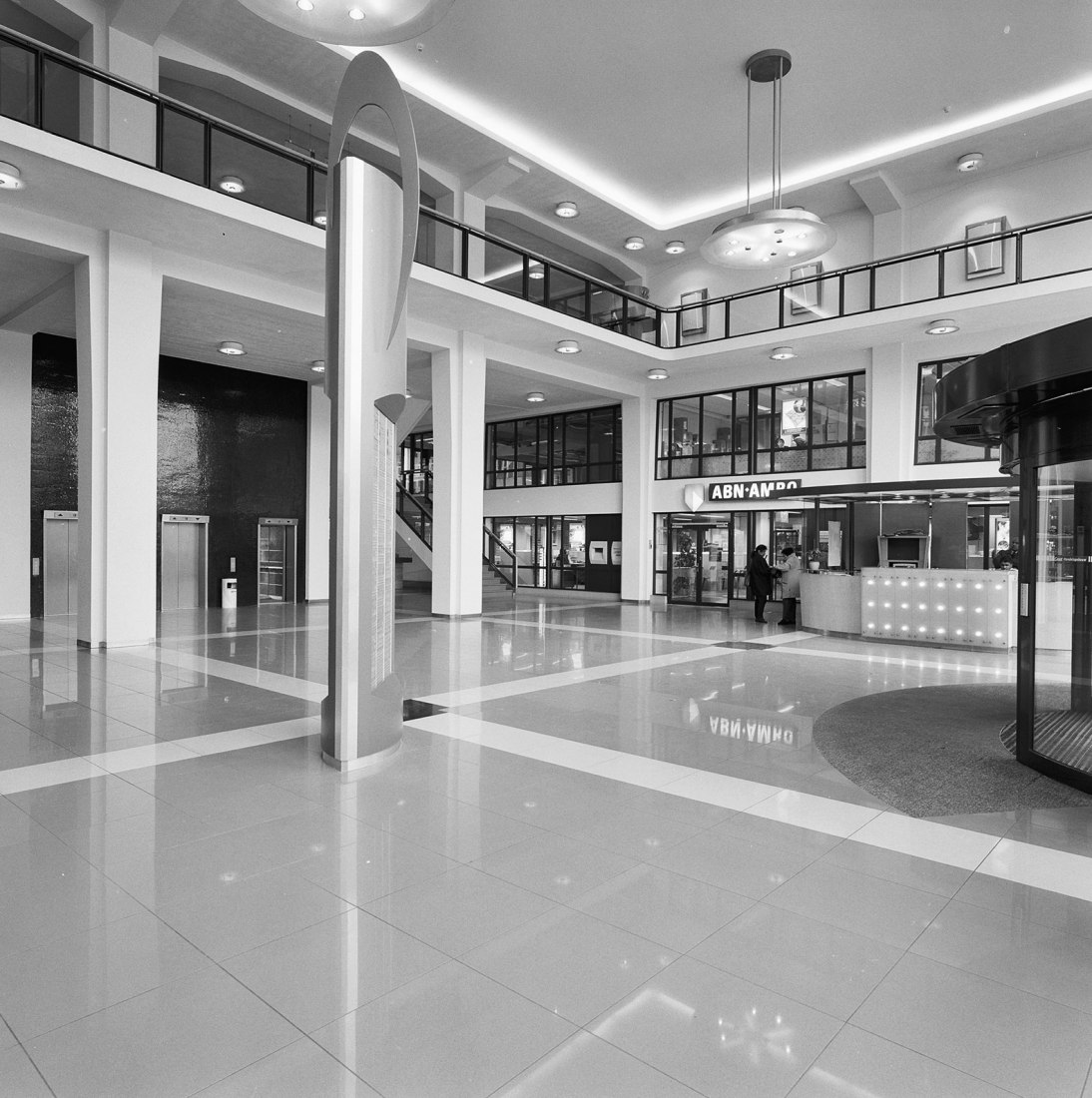 Postwar reconstruction icon. Groot Handelsgebouw by Huig Maaskant and ...