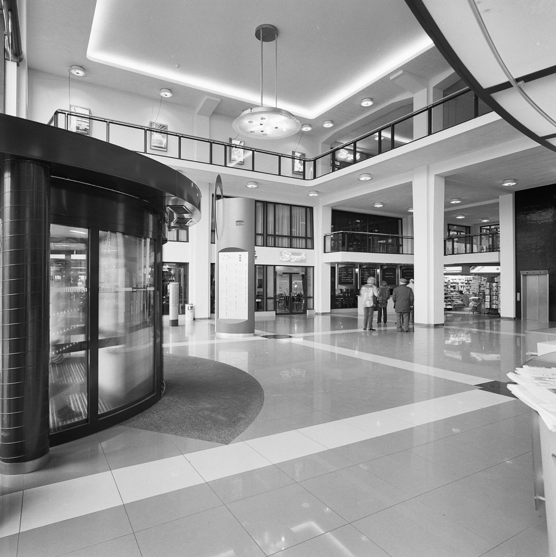 Postwar reconstruction icon. Groot Handelsgebouw by Huig Maaskant and ...