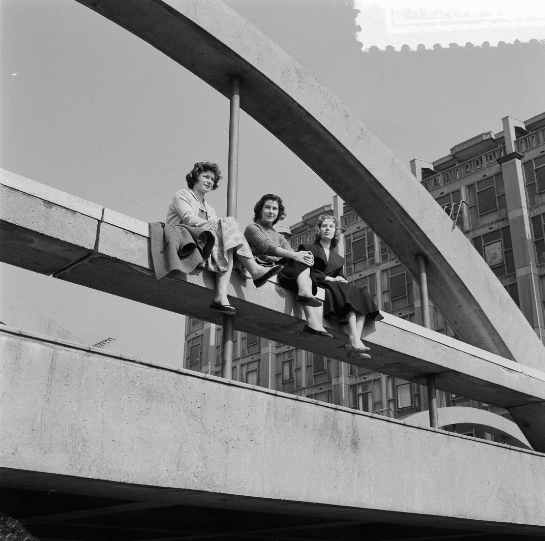 Postwar reconstruction icon. Groot Handelsgebouw by Huig Maaskant and ...