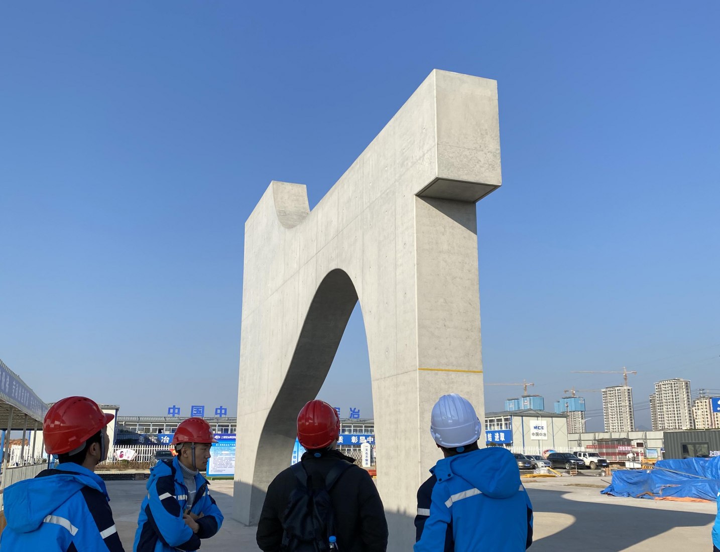 Construcción en curso del "Campus deportivo de Quzhou" por MAD ...