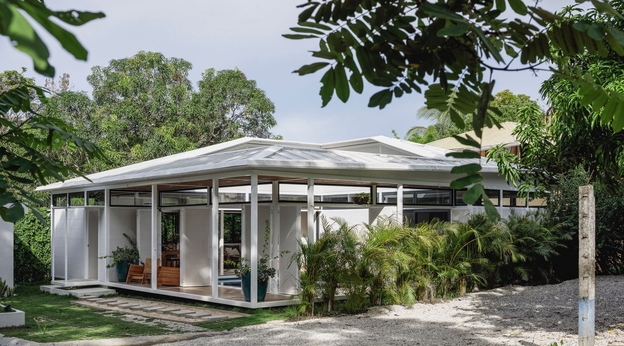 La búsqueda de «un pequeño paraíso». Casa Jícaro por Mauricio Quirós ...