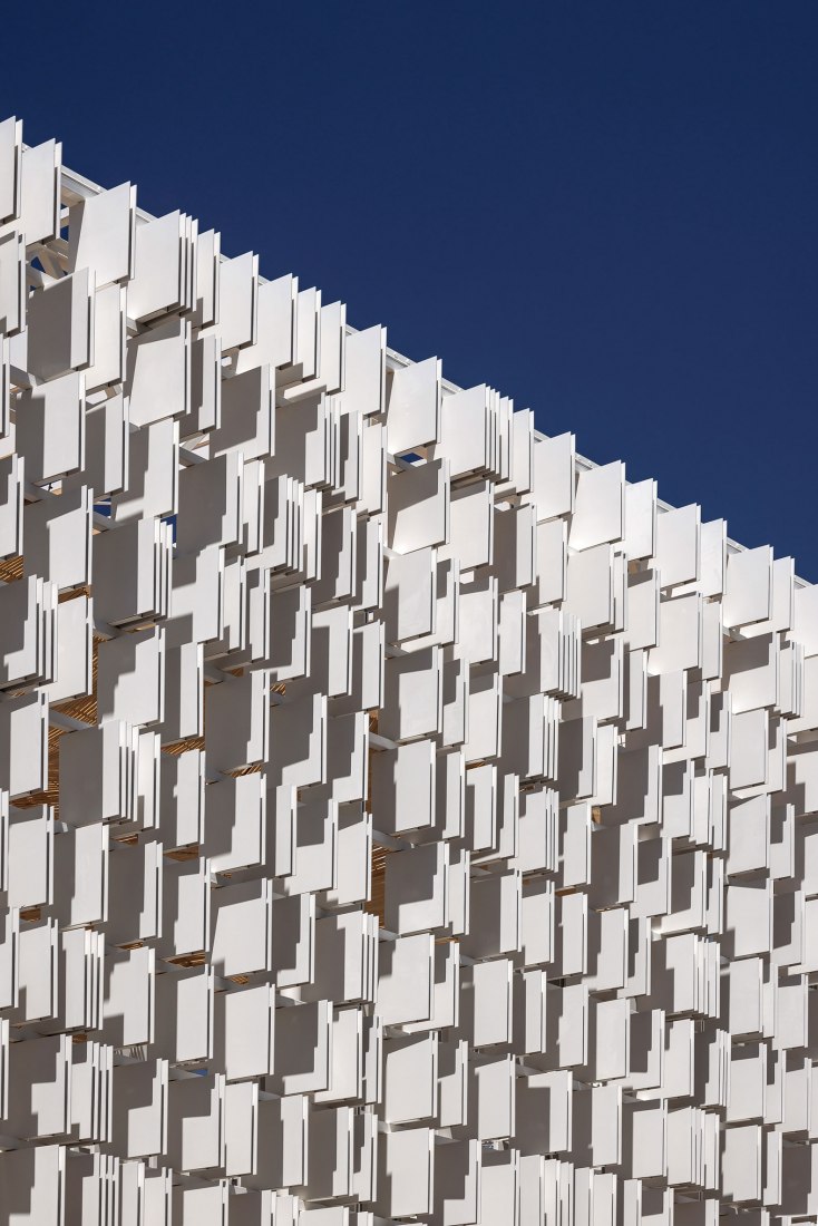 Pavilion for Valencia, the World Design Capital 2022. Àgora València by ...