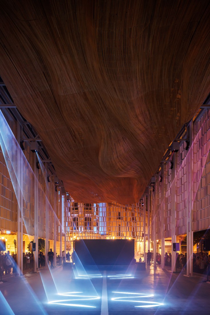 Pavilion for Valencia, the World Design Capital 2022. Àgora València by ...