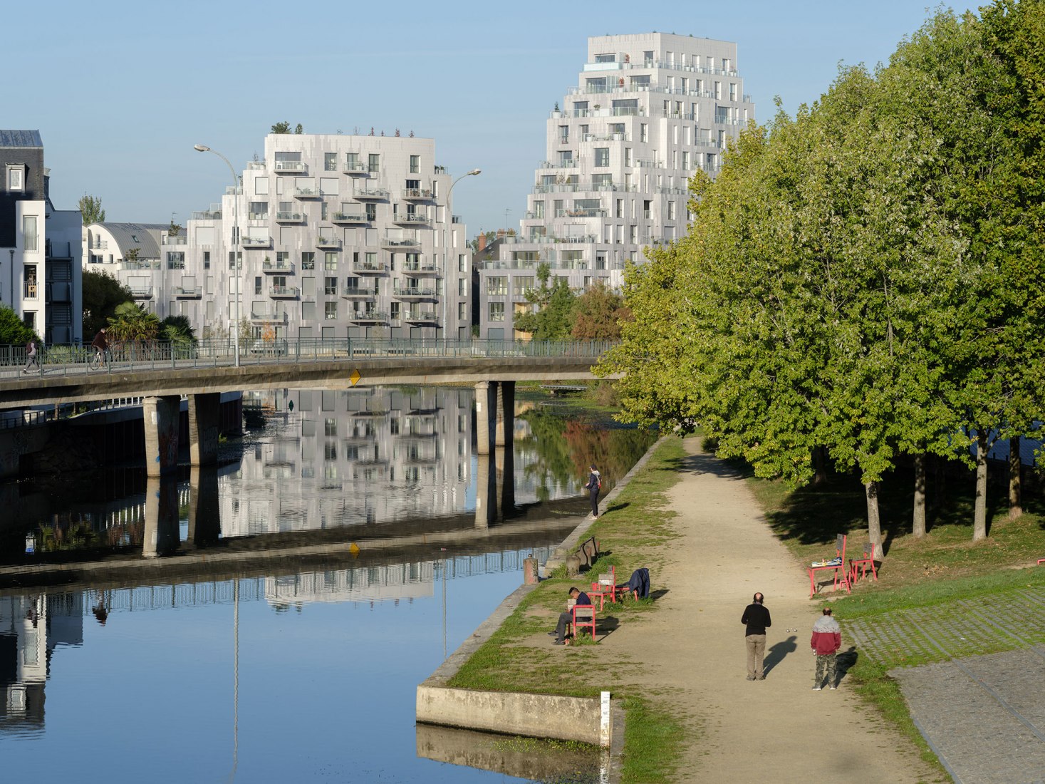 Inspiration from geology to expand Rennes. Ascension Paysagère by MVRDV ...