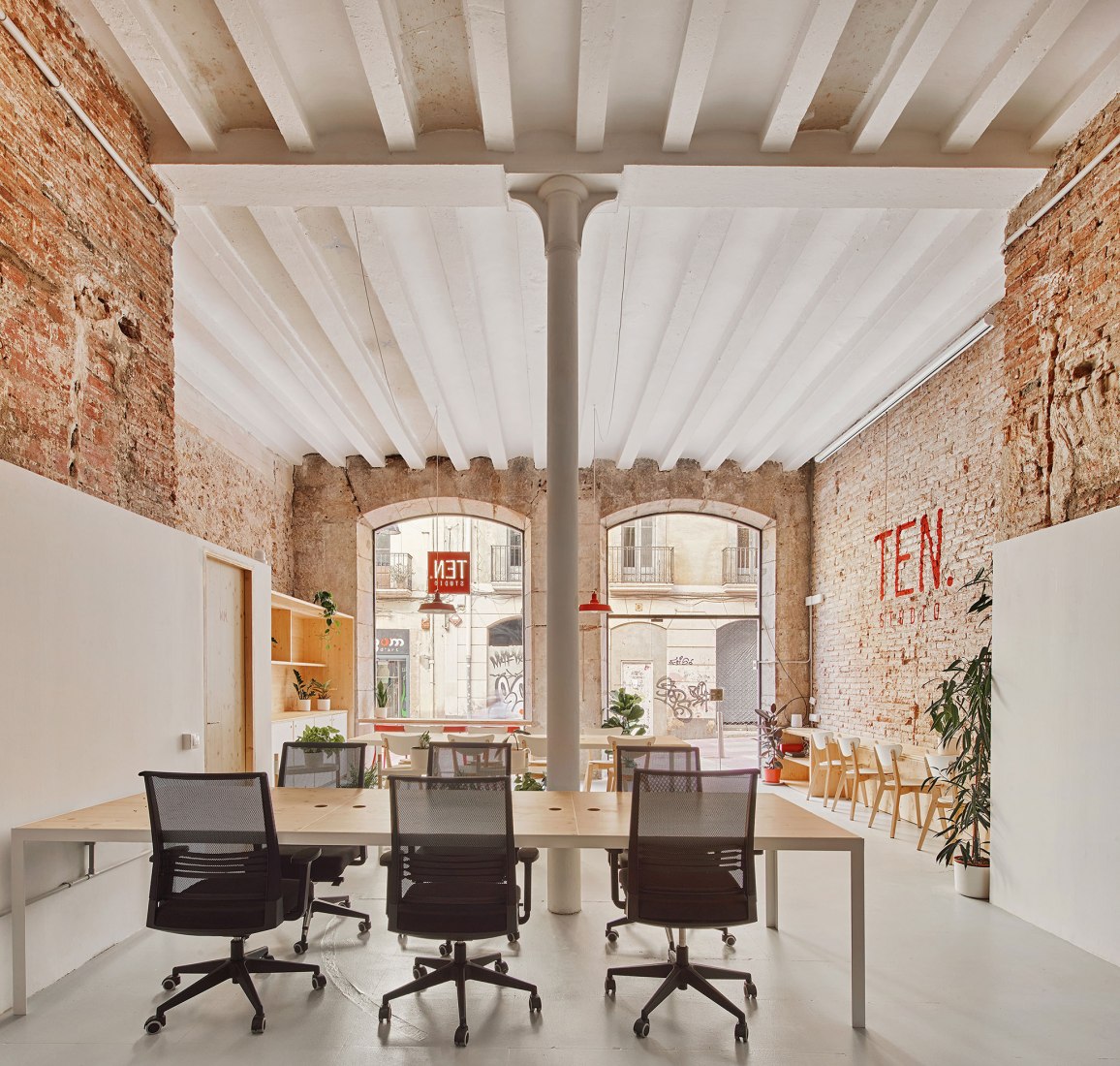 Espacio de Coworking en Tarragona. TEN Studio por NAM Arquitectura ...