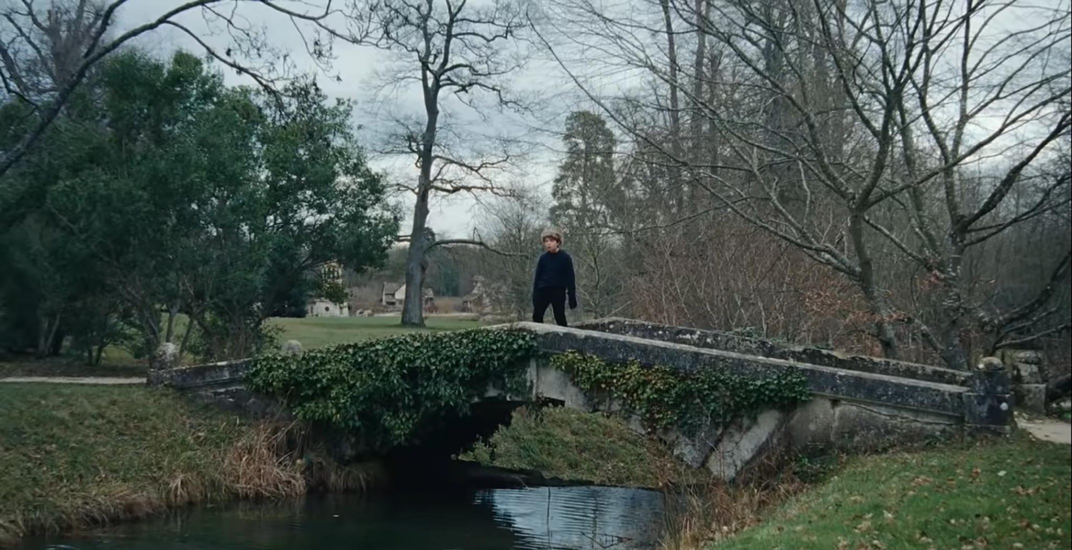 A walk through Versailles. Catch Yourself Falling by Nicolas Godin ft ...