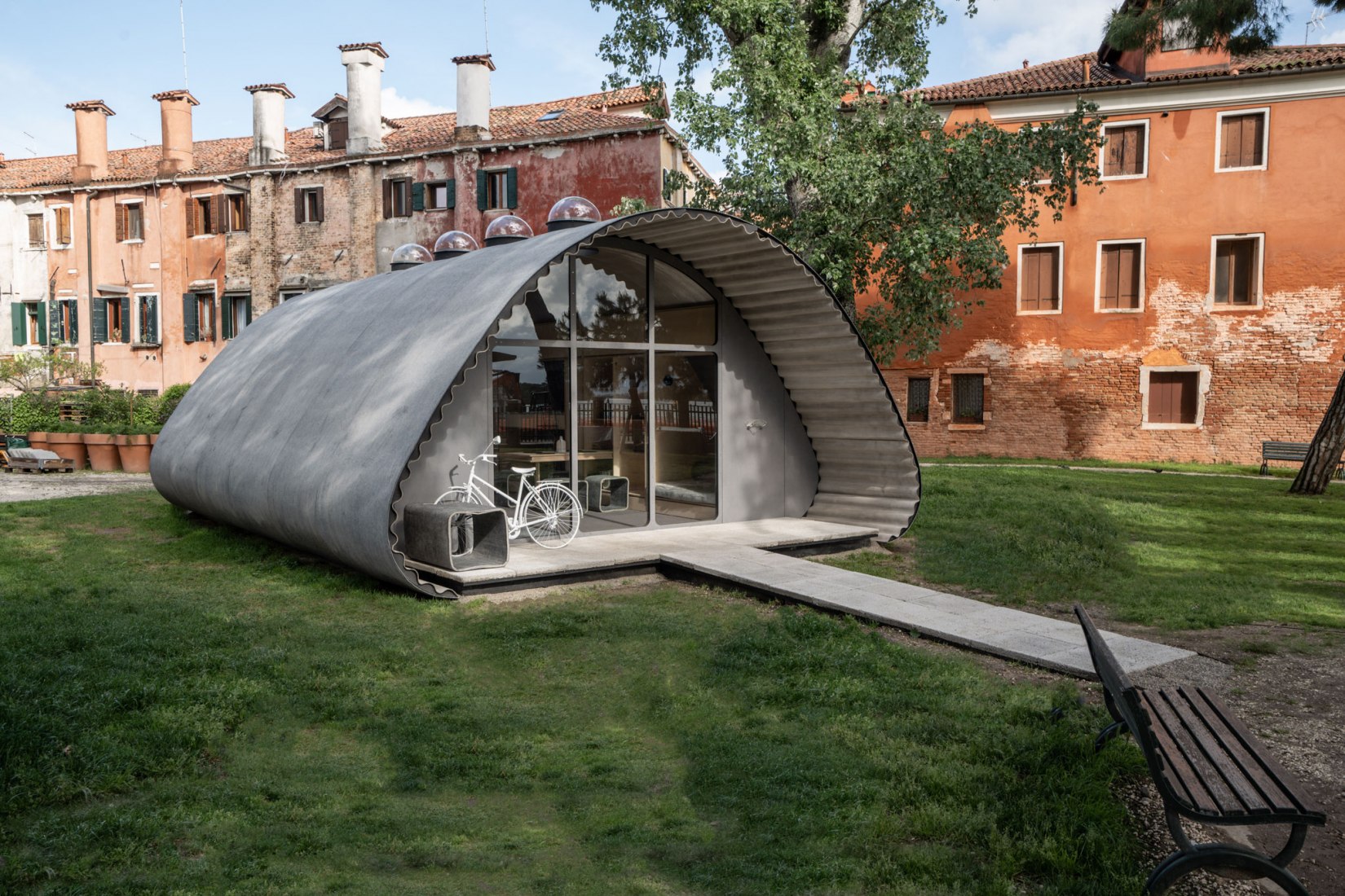 Essential Homes Research Project by Norman Foster, at Venice ...