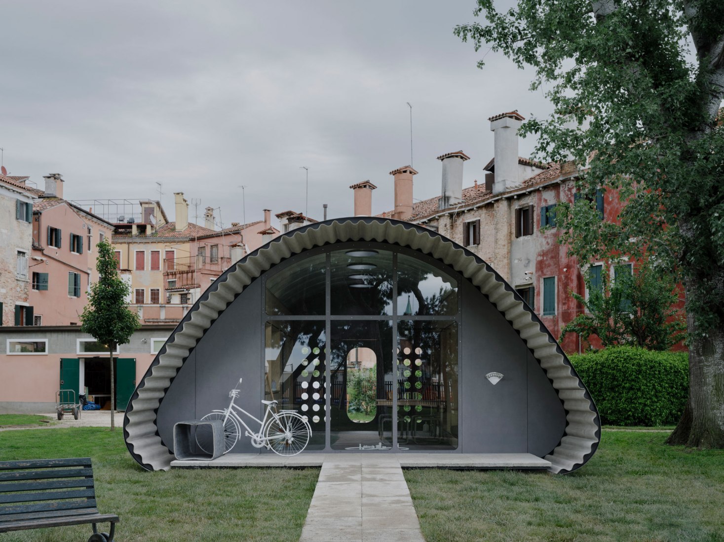 Essential Homes Research Project by Norman Foster, at Venice ...