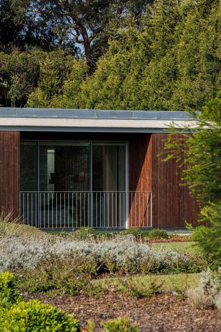 Holiday residence. House in Torreira by NU.MA architects | The Strength ...