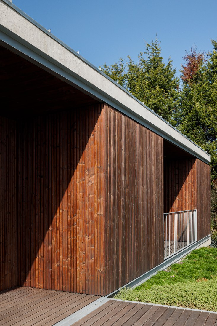 Holiday residence. House in Torreira by NU.MA architects | The Strength ...