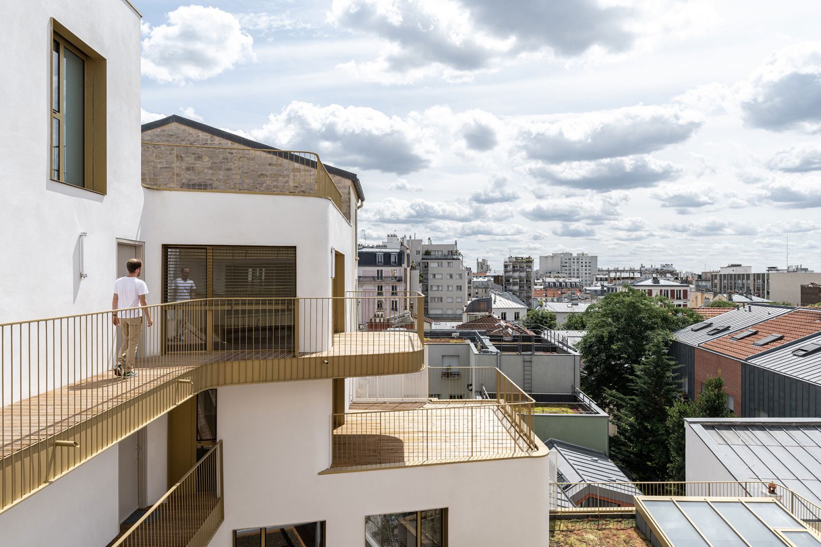 Adapt to the context. 14 social housing units and a nursery in Paris by ...