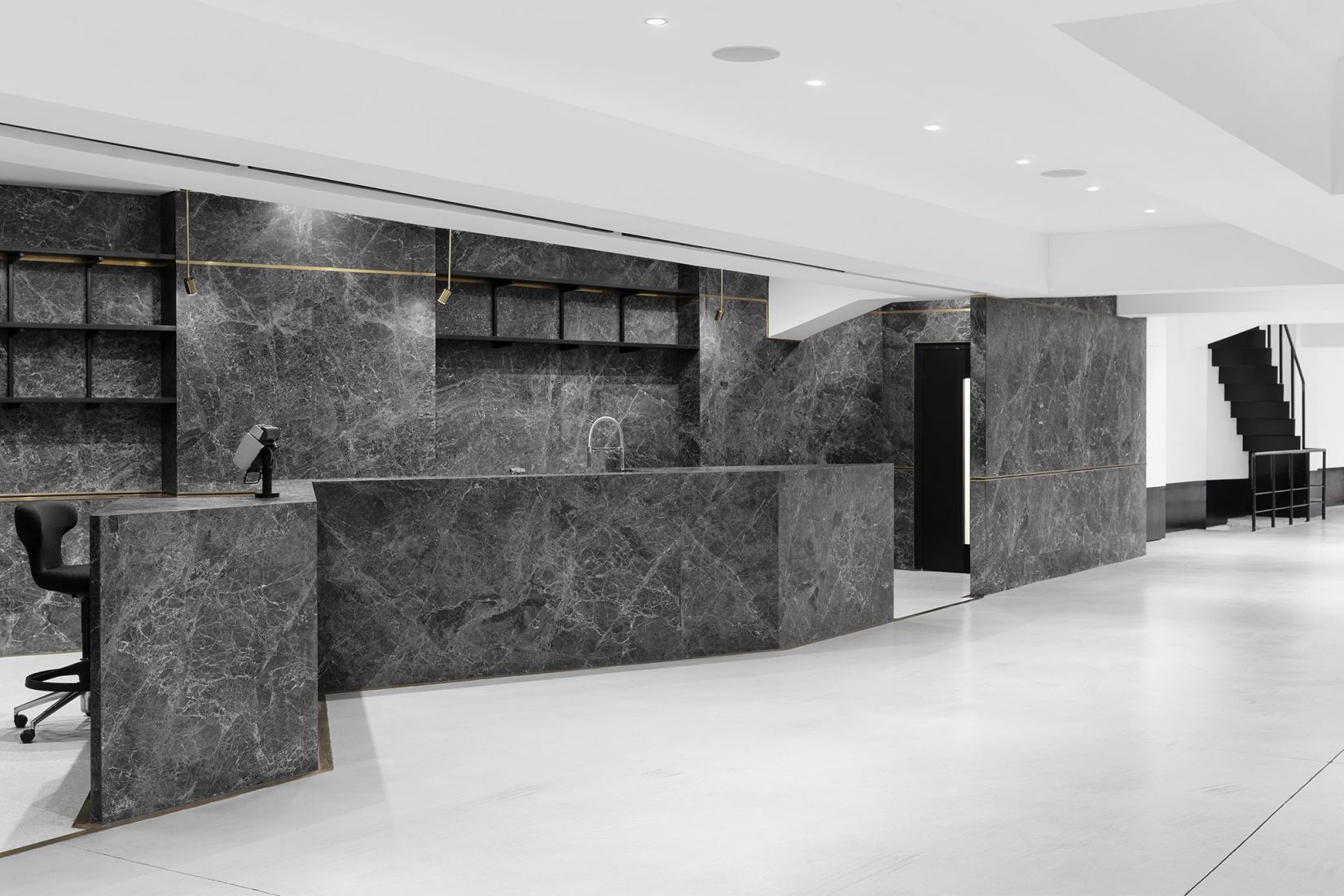 Parking Garage with Marble Reception by Oikonomakis Siampakoulis ...