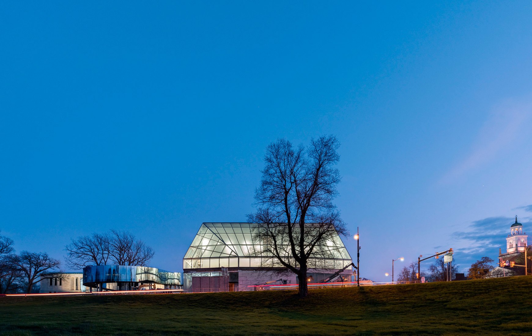 Renovation and expansion of the sixth-oldest museum in USA. AKG Art ...