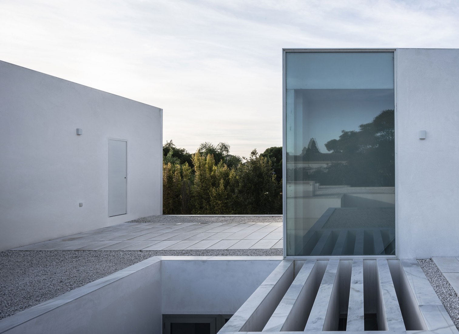 Cadiz composition. PSM House by OOOA Arquitectos | The Strength of ...
