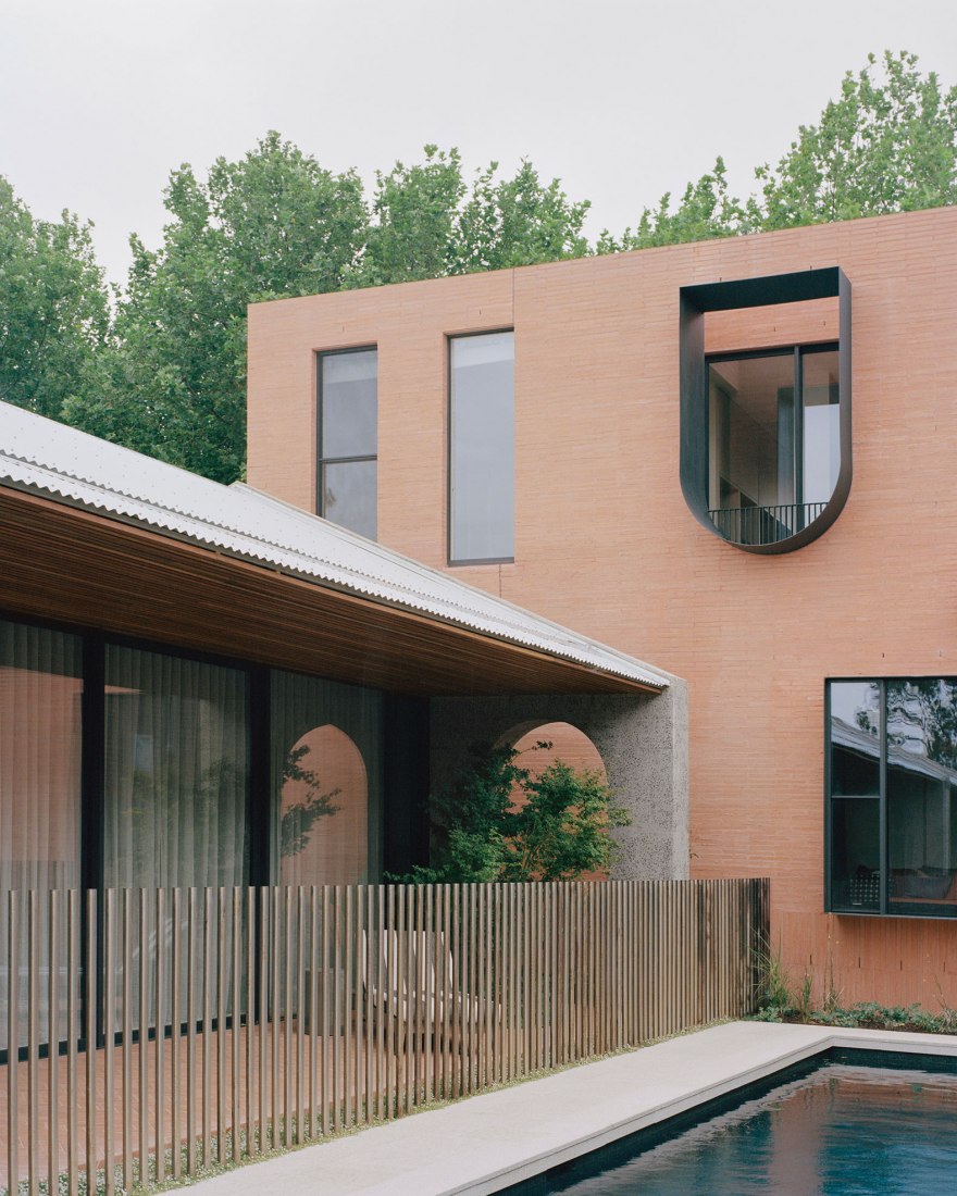 Una adición escultórica como vivienda. Glen Iris House por Pandolfini ...