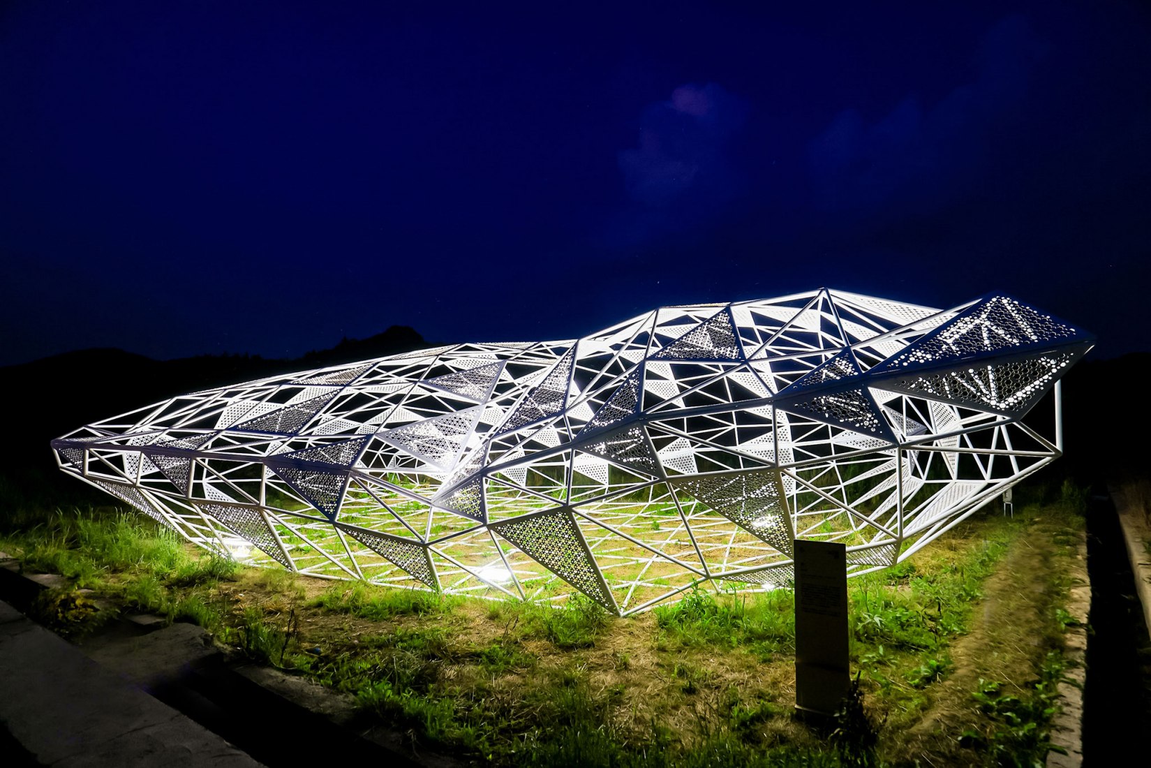 Connection between art and nature. Dream by Penda China | The Strength ...