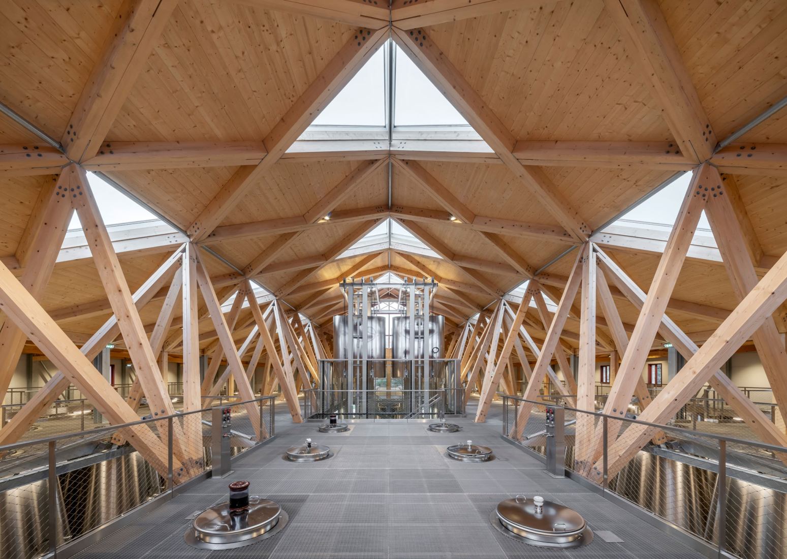Stone, earth and wood for a winery. New Château Cantenac Brown by ...