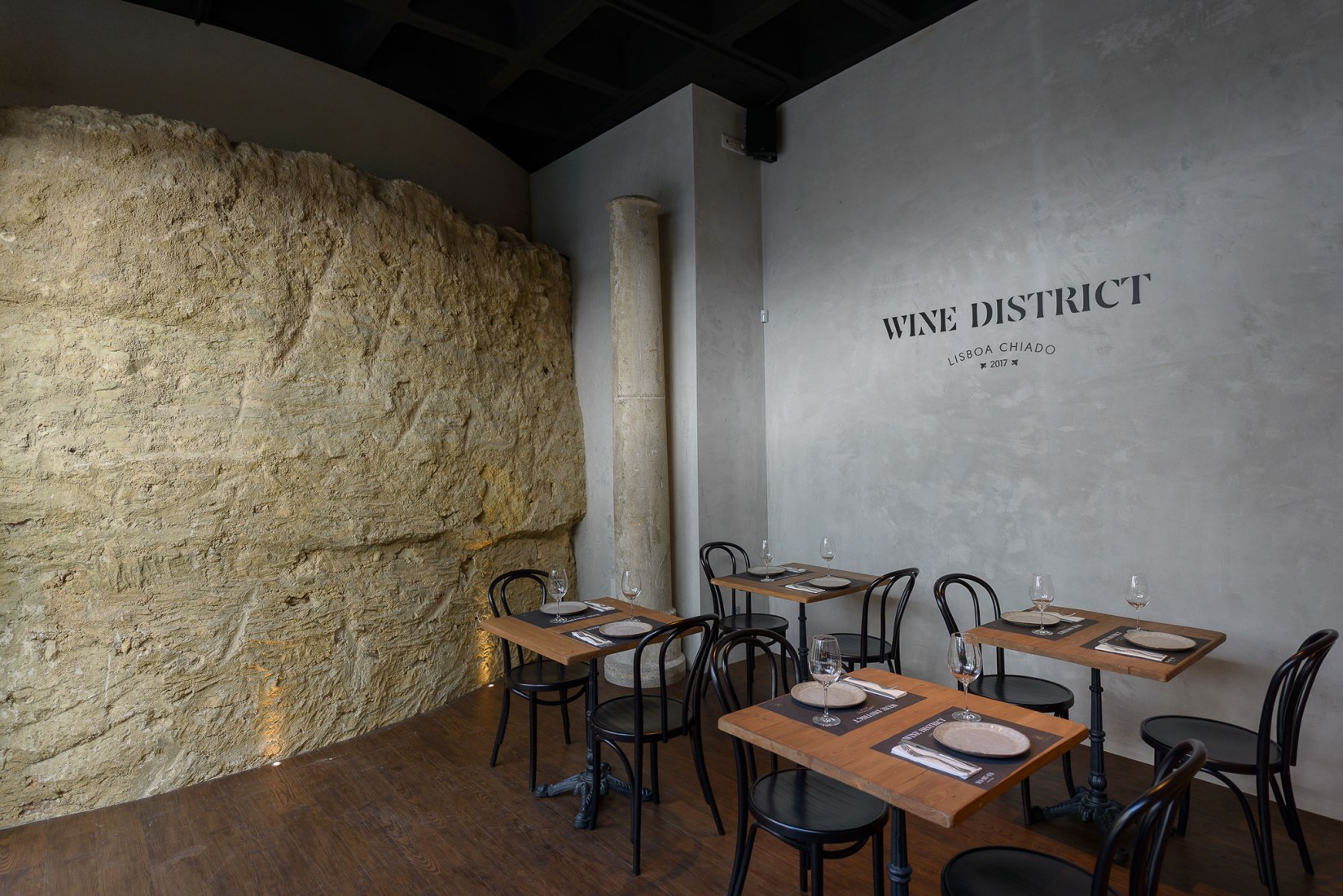 Bar Wine District por Arq Tailor's | Sobre Arquitectura y más | Desde 1998