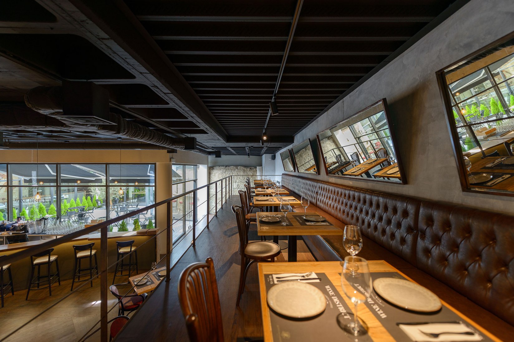 Bar Wine District by Arq Tailor's | The Strength of Architecture | From ...