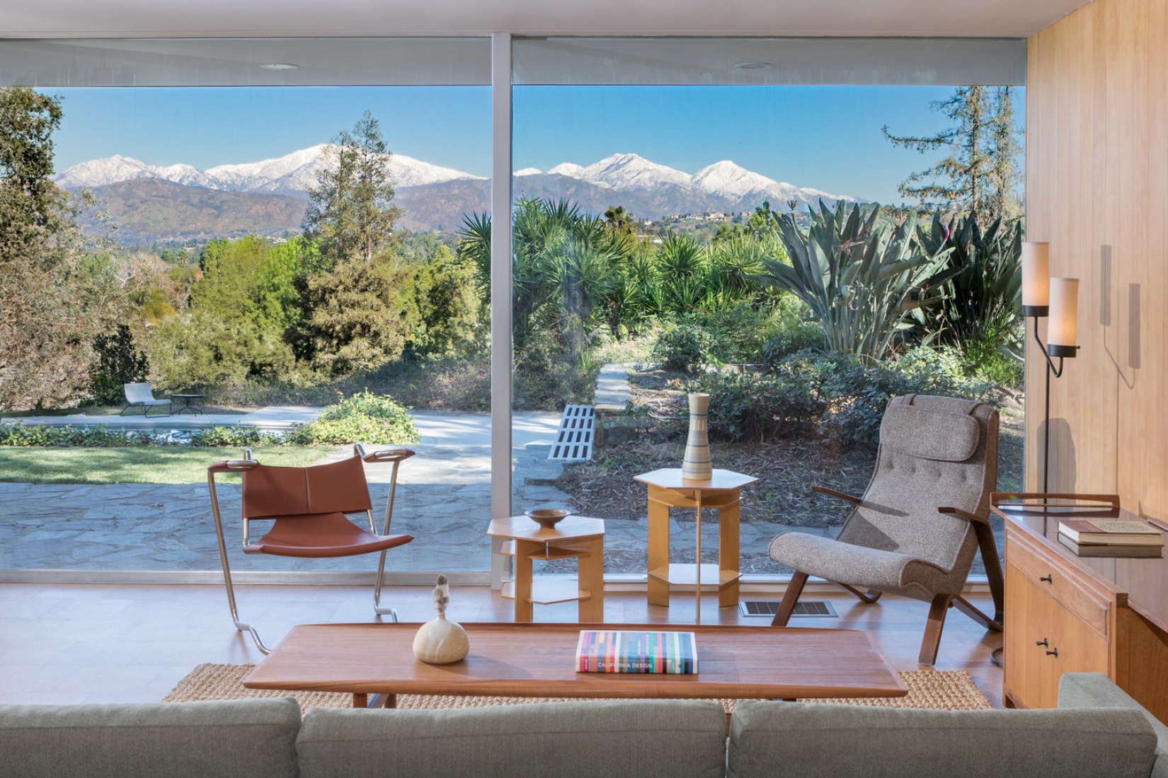 The JM Roberts Residence by Richard Neutra in Los Angeles | The ...