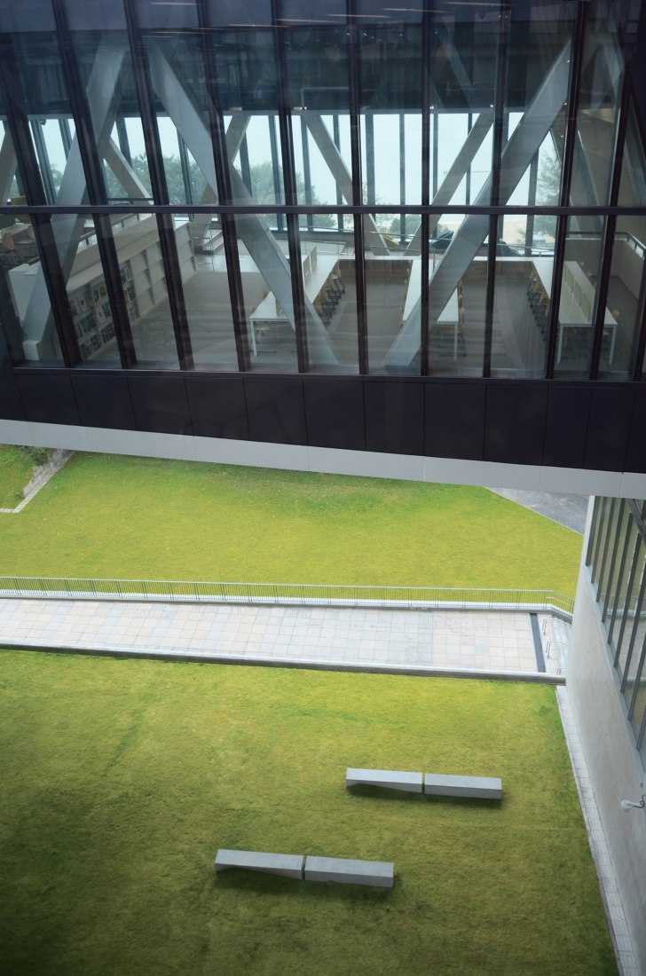 A vertical campus. Chu Hai College by Rocco Design Architects | The ...