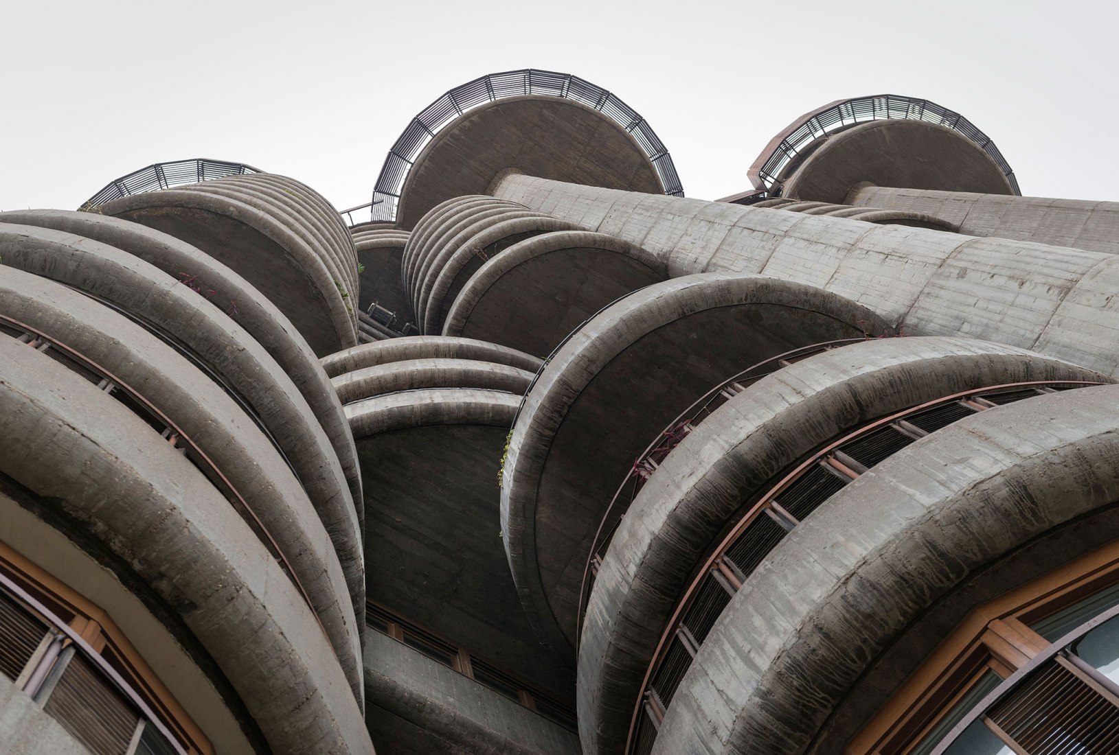 A window to immense Sáenz de Oíza world | The Strength of Architecture ...