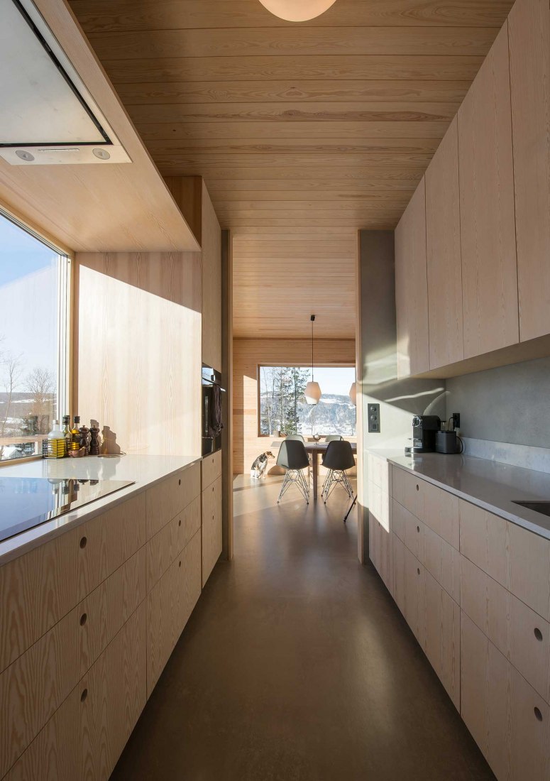 A house that can be adapted to changing needs. Red concrete house by ...