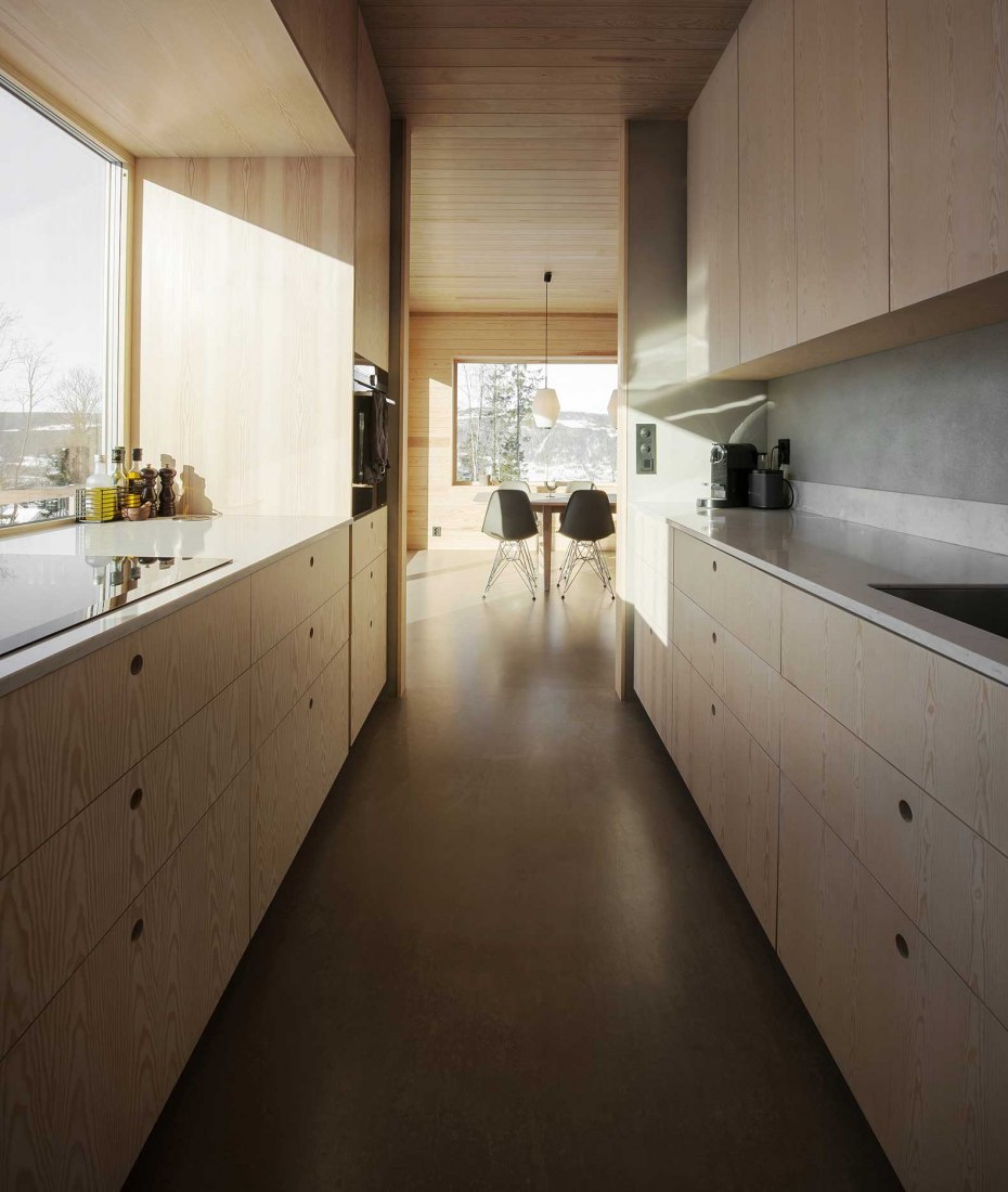A house that can be adapted to changing needs. Red concrete house by ...