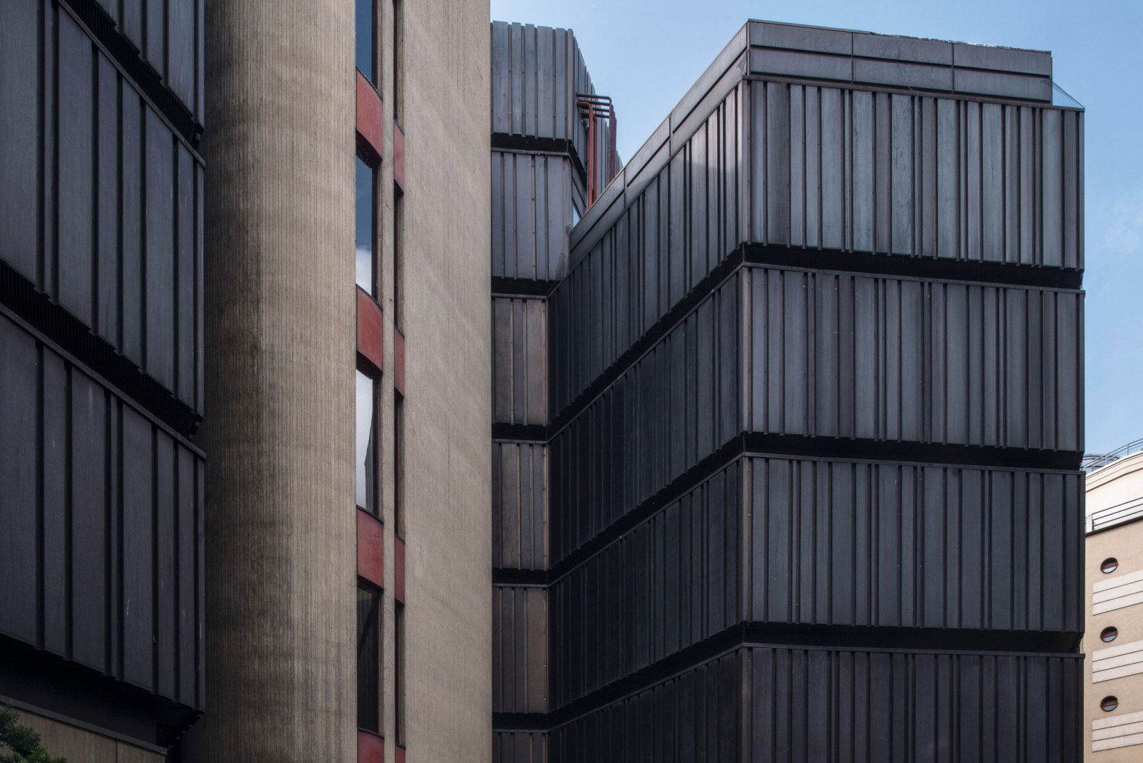 Prague Brutally Beautiful: Exceptional buildings constructed in Prague ...