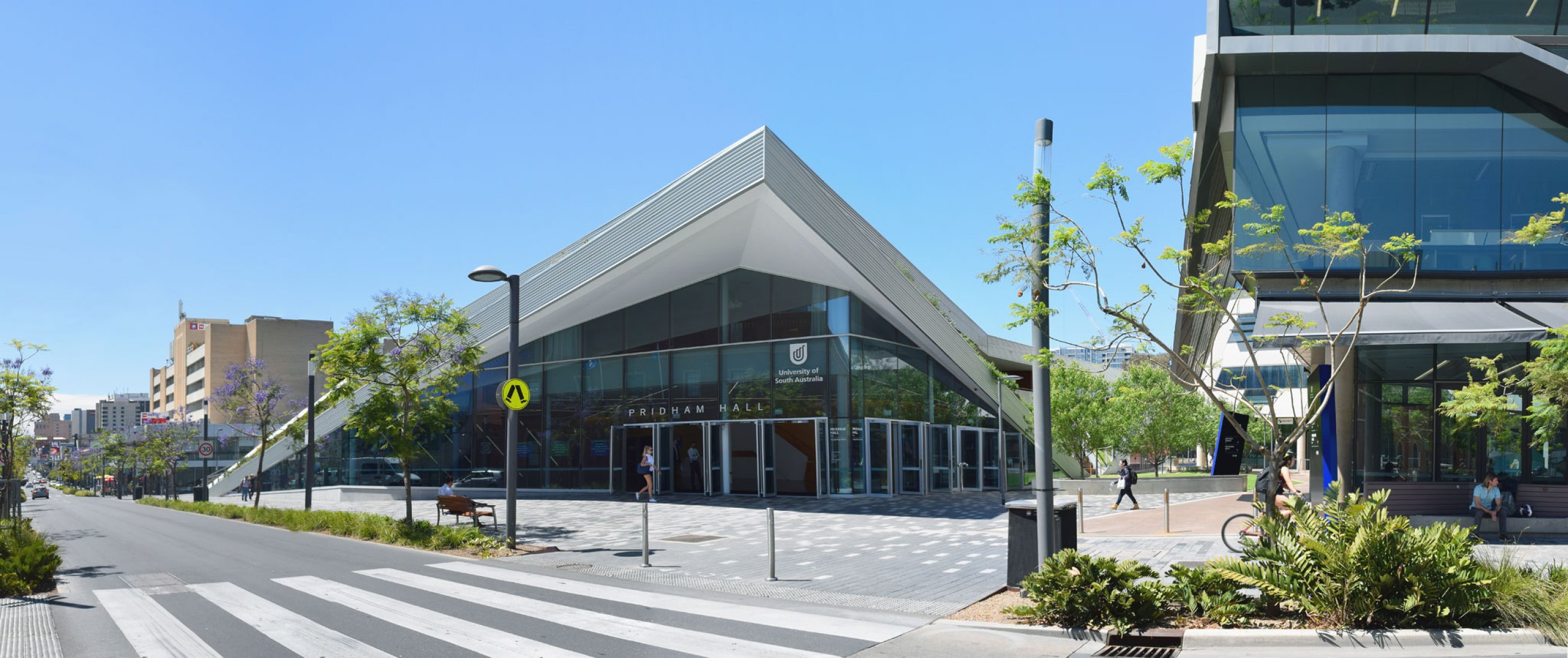 Between landscaped folds. UniSA Pridham Hall Adelaide by Snøhetta | The ...