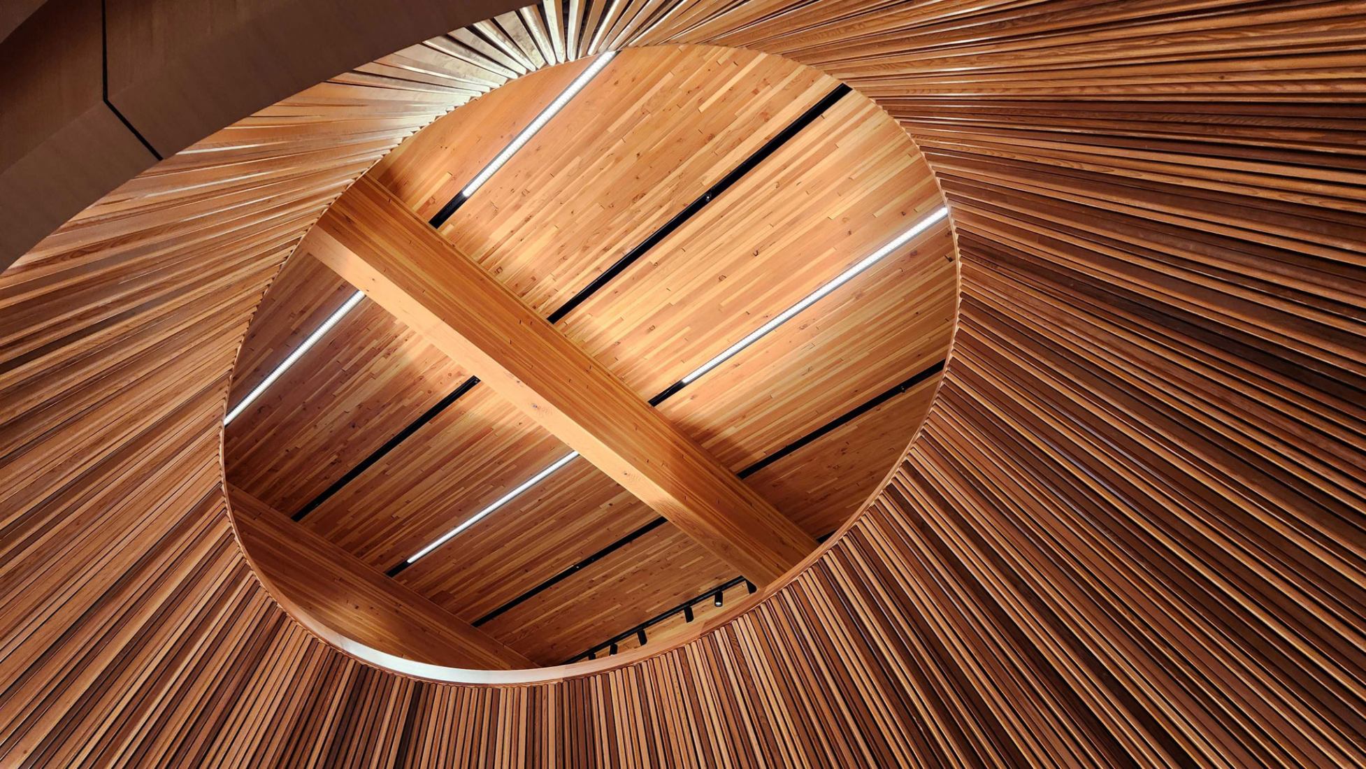 Arquitectura noruega en una ciudad del Medio Oeste. Nuevo Vesterheim ...