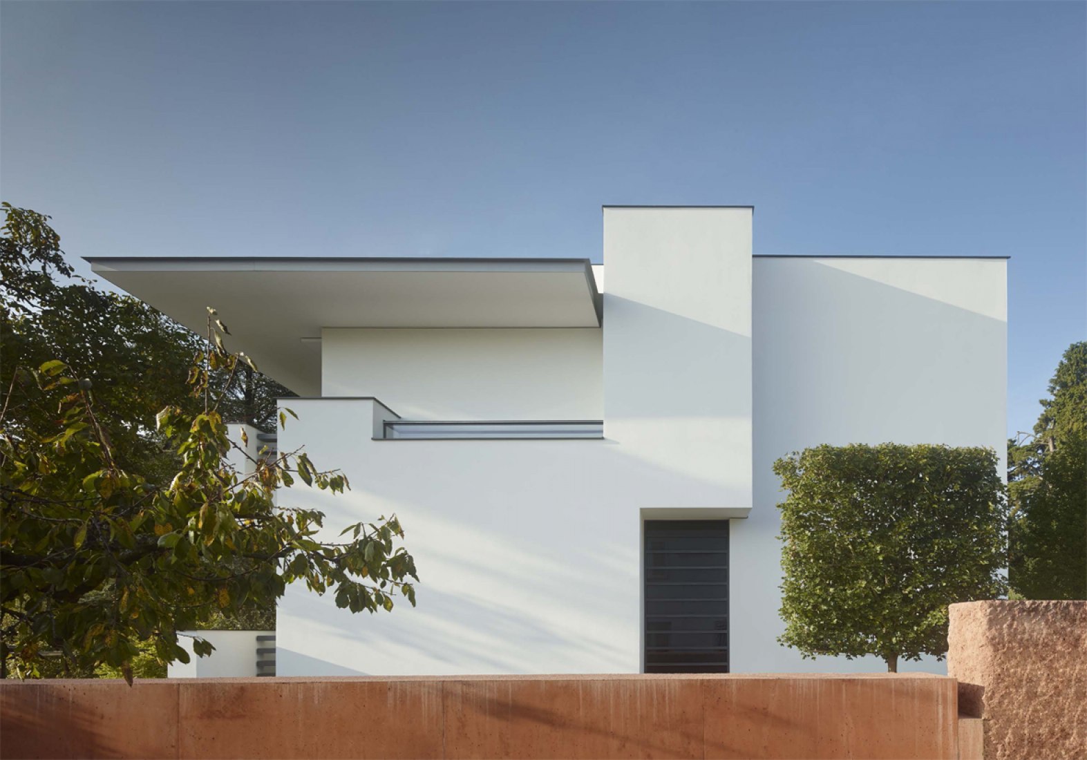 SOL House by Alexander Brenner Architekten | The Strength of ...