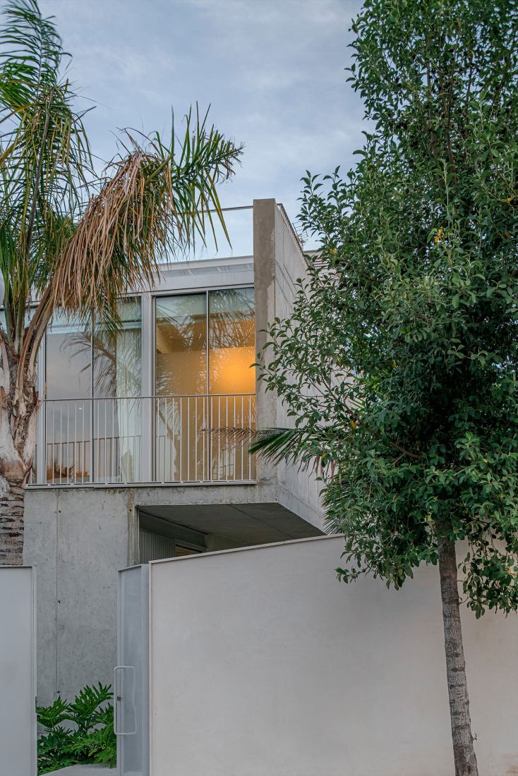 Generating an indoor microclimate. North House by subarquitectura | The ...