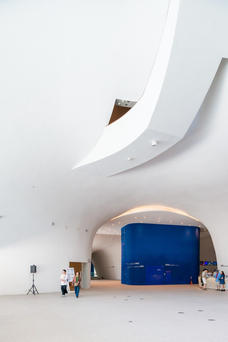 Toyo Ito's Taichung Metropolitan Opera House | The Strength of ...