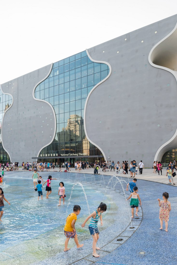 Toyo Ito's Taichung Metropolitan Opera House | The Strength of ...