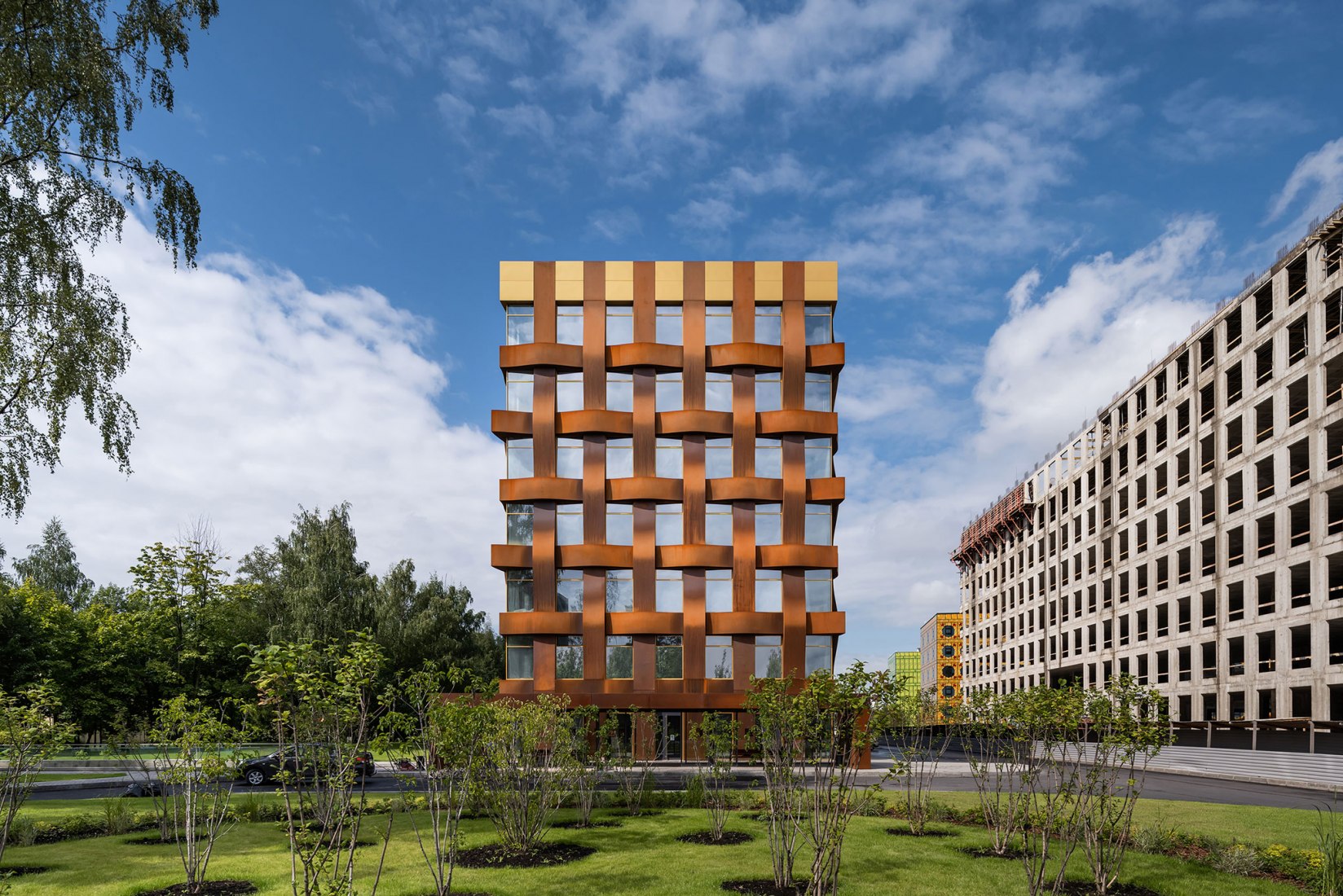 The first building in Russia with Corten steel. Ferrum 1 by Tchoban ...