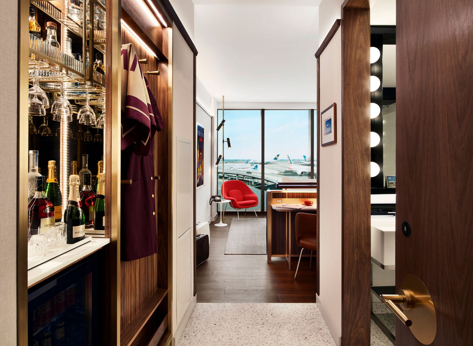 El nuevo hotel TWA en el aeropuerto JFK, un viaje en el tiempo a 1962 ...