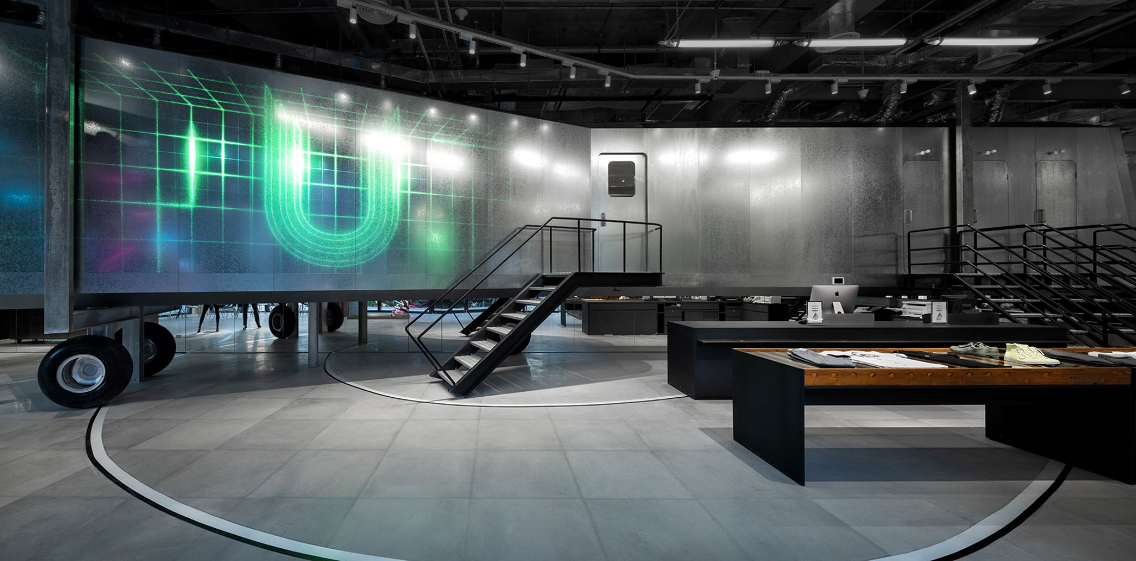 UP AND RUNNING. UPAR Flagship Store Lighting Design by GD-Lighting ...