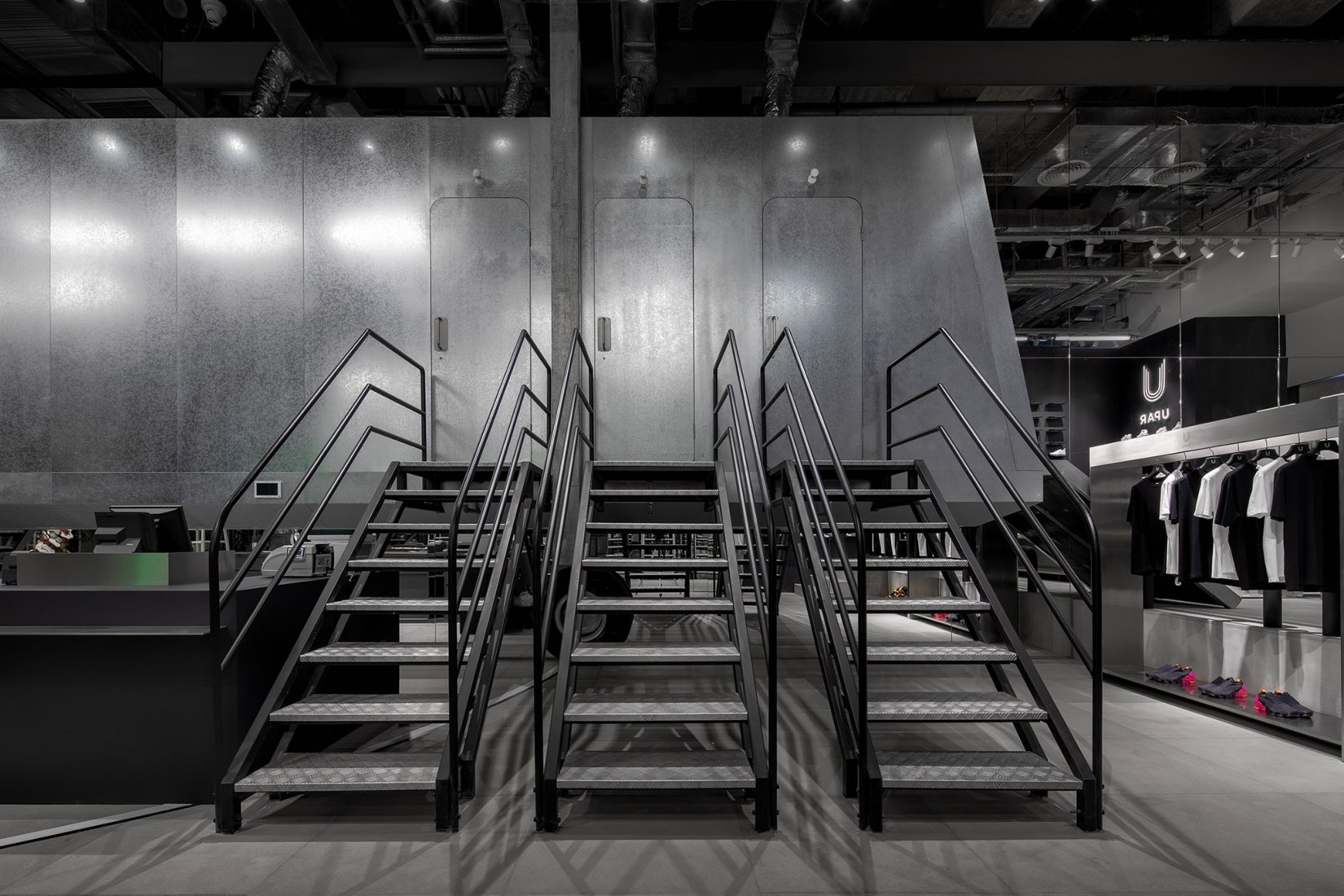 UP AND RUNNING. UPAR Flagship Store Lighting Design by GD-Lighting ...