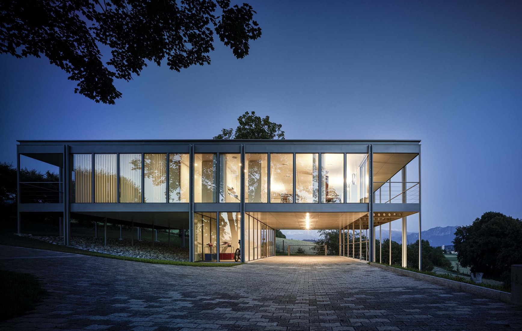 Spectacular renovation. Buchli house by Fritz Haller | The Strength of ...