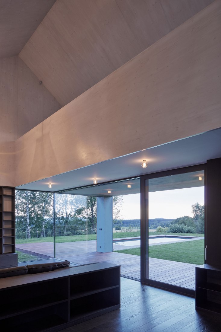 Tradition and contemporaneity. Engel House by CMC architects | The ...