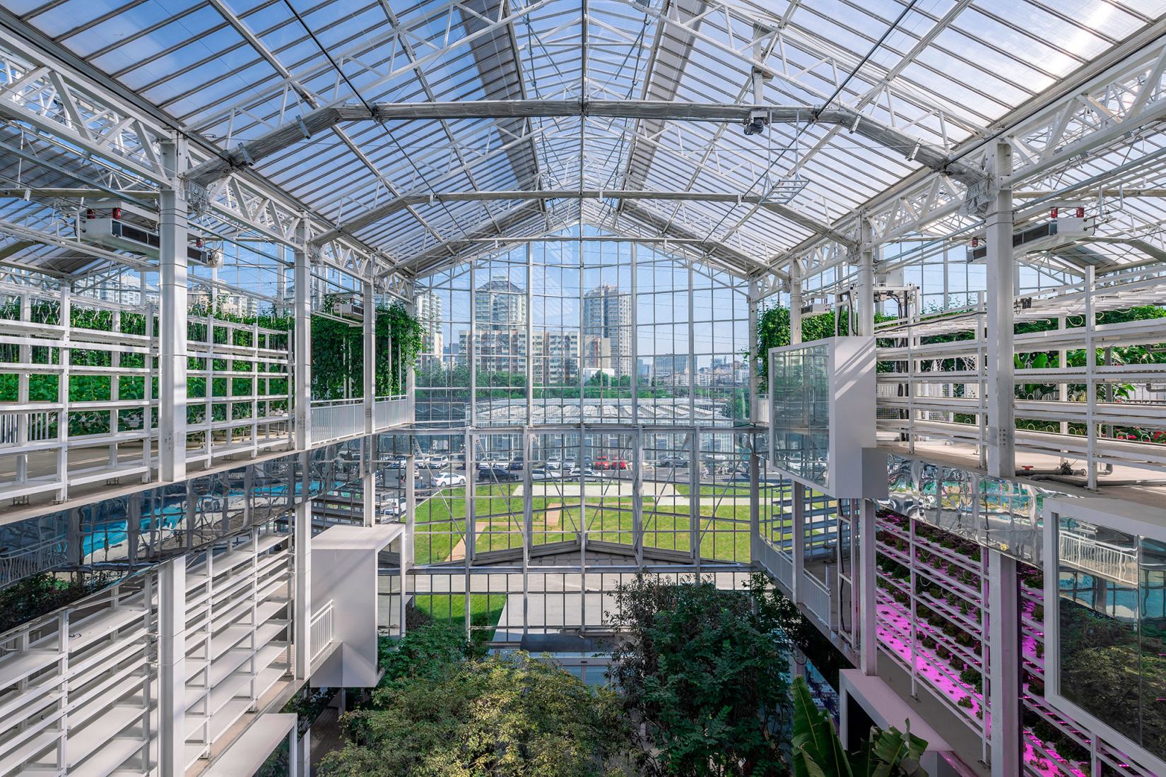 First vertical production center in China. Vertical Farm Beijing by van ...