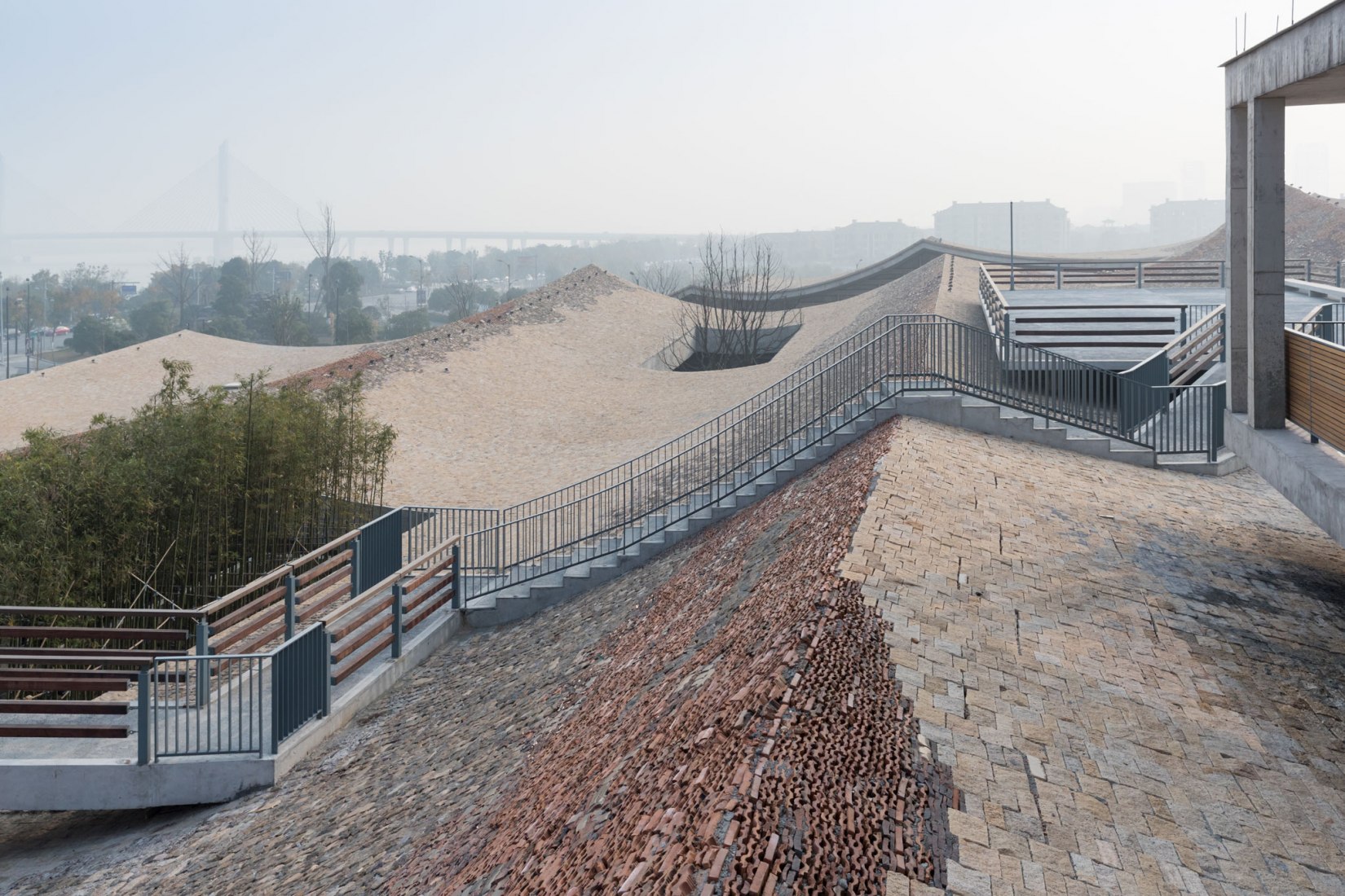 THE ARCHITECT'S STUDIO - WANG SHU, «Solo proyecto edificios, no ...